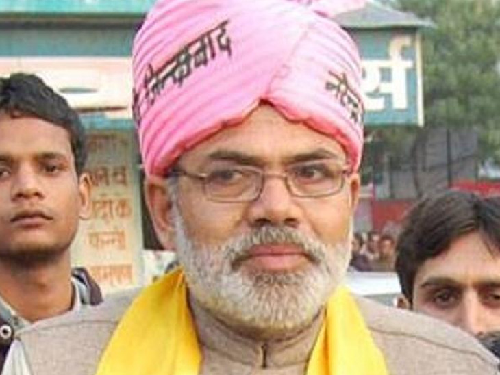 PM Narendra Modis duplicate Abhinandan Pathak join Congress soon ...