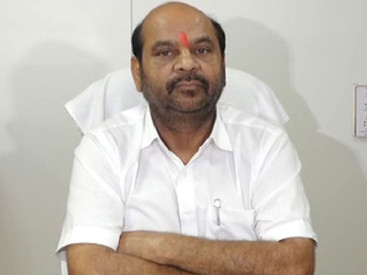 pravin patel resign from gandhinagar mayor post and membership ...