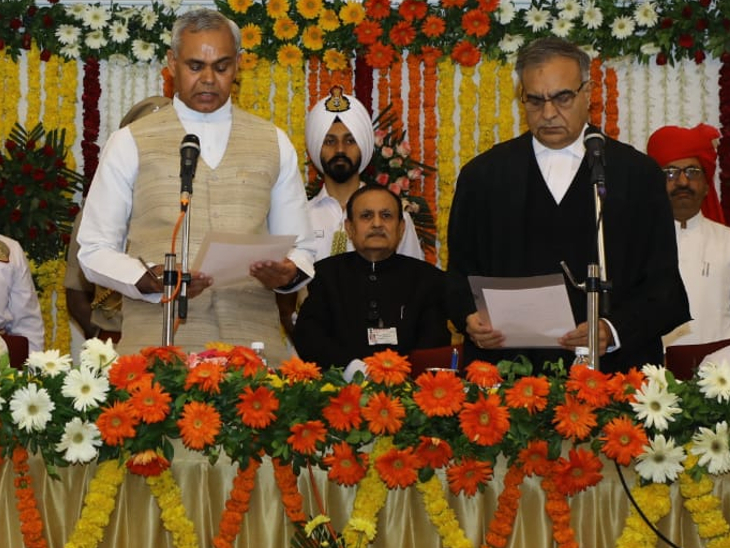 Acharya Dev vrat sworn as a Gujarats 20th Governor | આજે આચાર્ય દેવવ્રત ગુજરાતના 20માં રાજ્યપાલ ...
