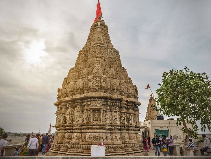 Rukmini is worshiped with Shri Krishna in Maharashtra UP, Dwarka has a ...