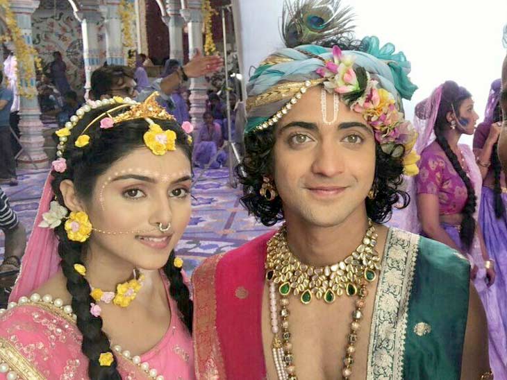 180 crew members, including cast of serial RadhaKrishn , trapped at ...