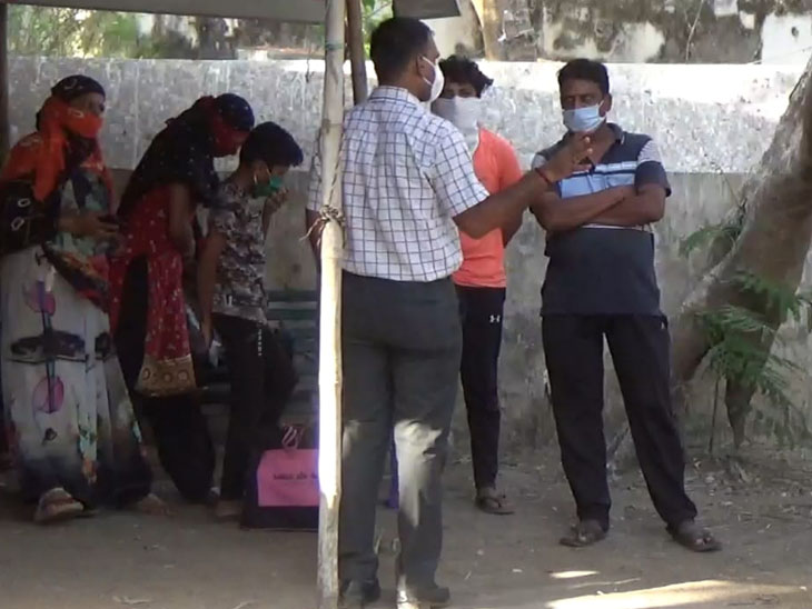 6 people of Diu were caught giving no entry to their family at Ghoghala ...