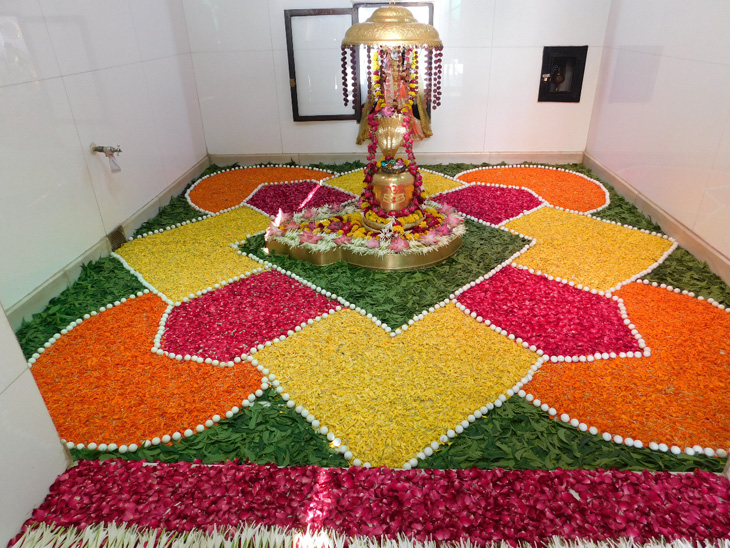 આણંદના શિવ મંદિરોમાં ભક્તોએ ફુલવાડીના દર્શન કર્યા | Devotees visited ...