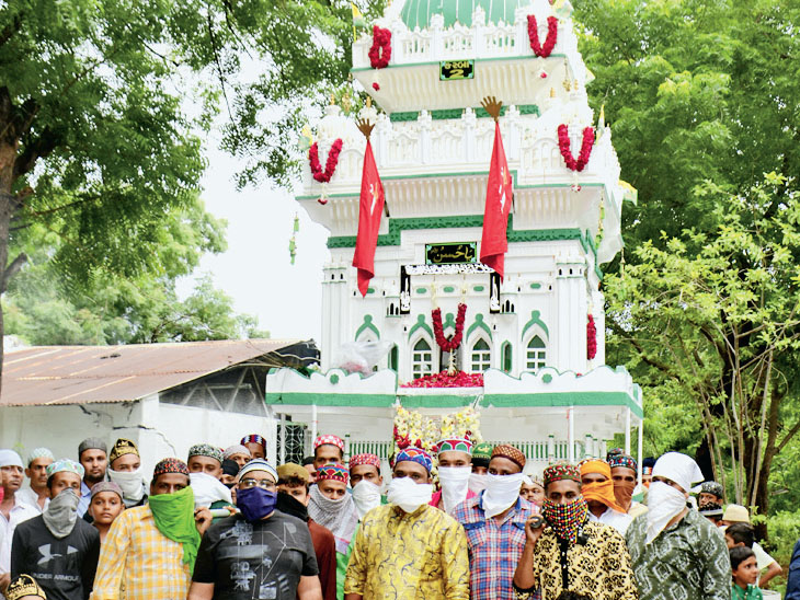 મહેસાણામાં સાદગીપૂર્ણ મહોરમ મનાવાયું, પ્રતિકાત્મક તાજિયા મૂકી પર્વ ...