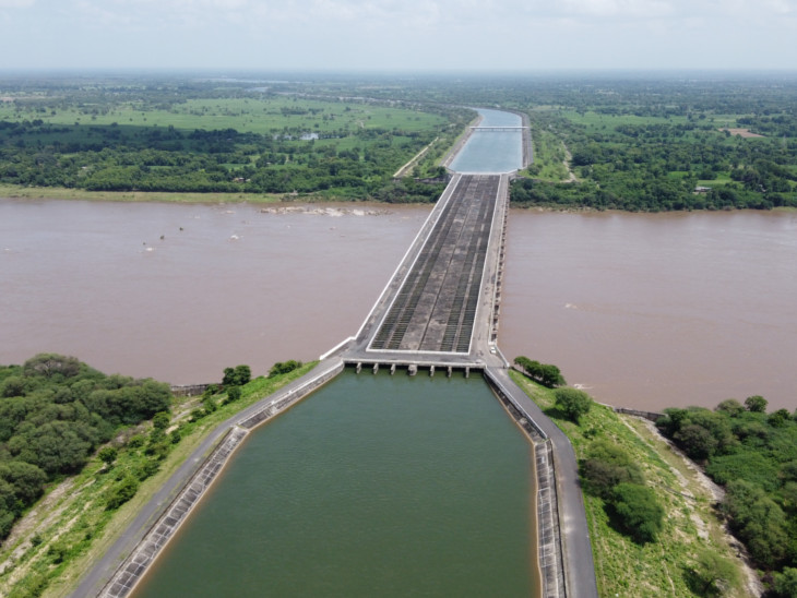 The confluence of the two major rivers in the state remained two feet ...