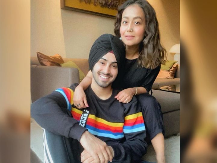 Neha Kakkar has officially announced her relationship with Rohan Preet ...