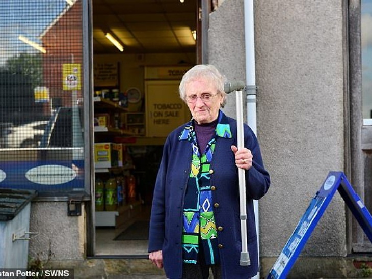 June Turner, 83, confronted the 28-year-old robber, for which he was ...