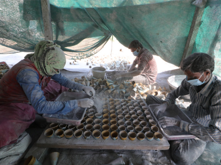 With only 30 per cent orders for fireworks, 10 factories in Vachh ...