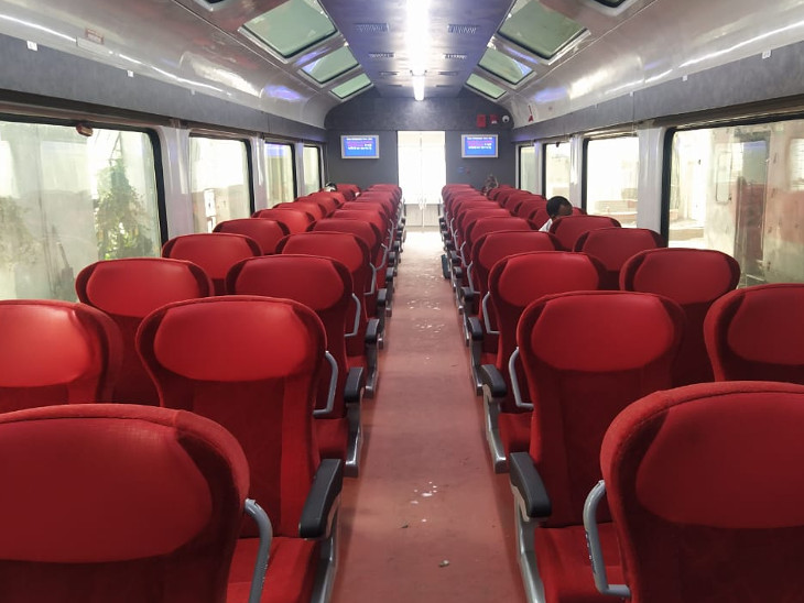 Train with Ahmedabad-Kevadia roof, 180 degree rotating seat to start ...