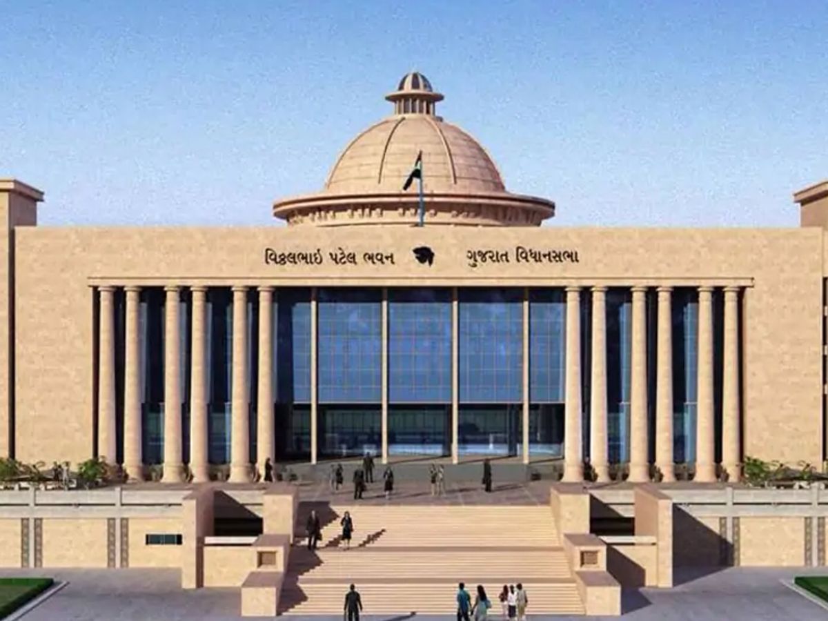 Tensions among Congress MLAs to become Leader of Opposition in Gujarat ...