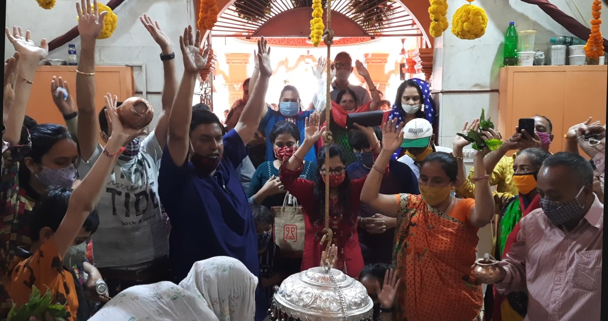 Shivaratri became Charotar Shivamaya, devotees reached Shivsharan to ...