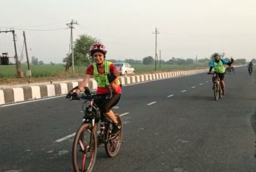 A cycle trip from Ankleshwar to Dandi was organized by Surya Group of ...