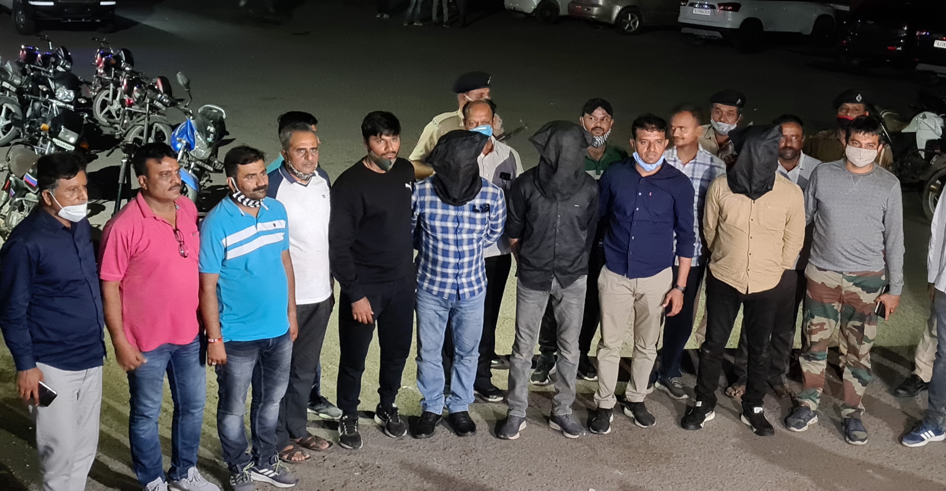 The accused were hiding in 4 countries and 7 states after the murder of ...