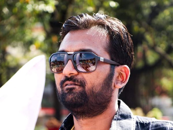 SP interrogates persons and family members who helped Nikhil Donga of ...