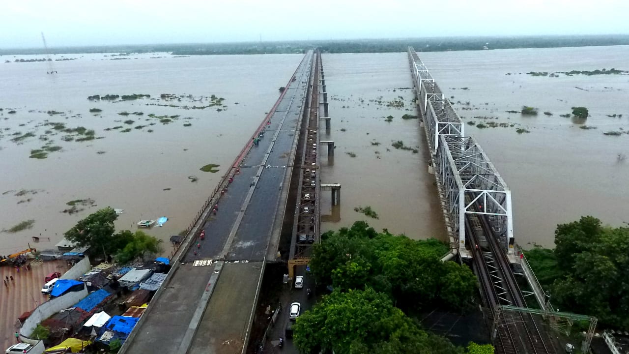 The Narmada Maiya Bridge set the record for the longest construction ...