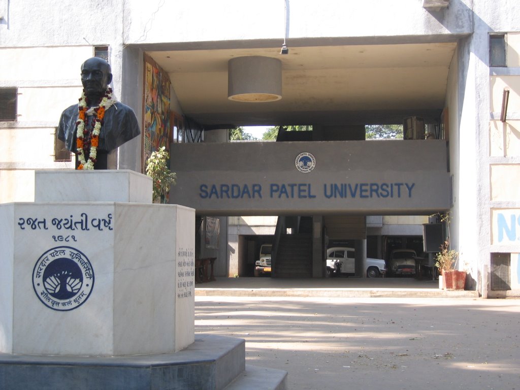 Syndicate meeting over recruitment at Sardar Patel University in Vidyanagar