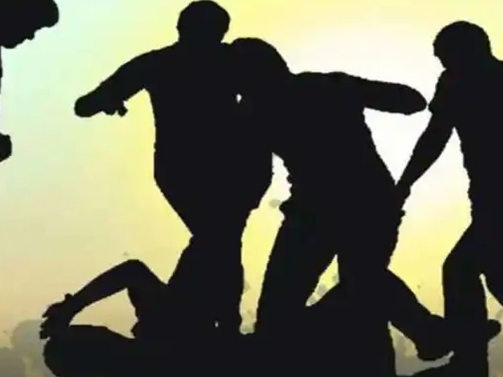 Group clash in Viramgam taluka Dumana village left more than 18 injured ...