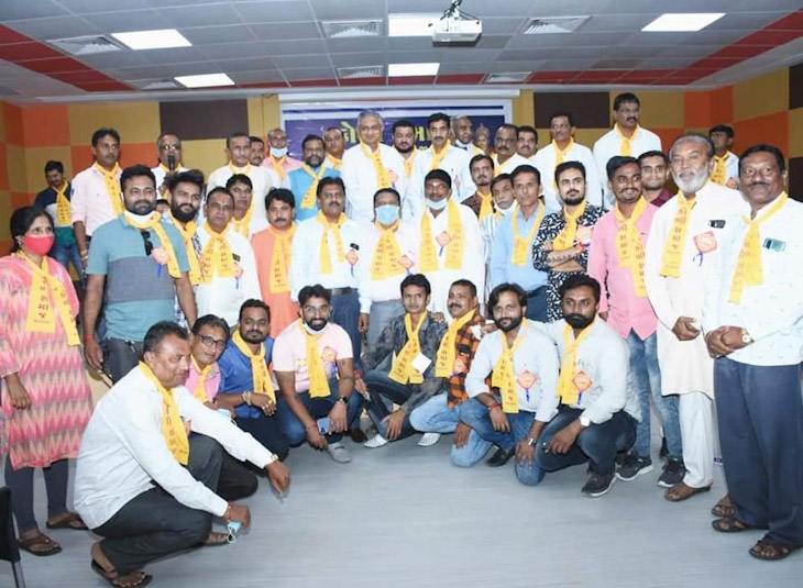 A meeting of Koli Samaj was held in the company of Somnath Mahadev, a ...