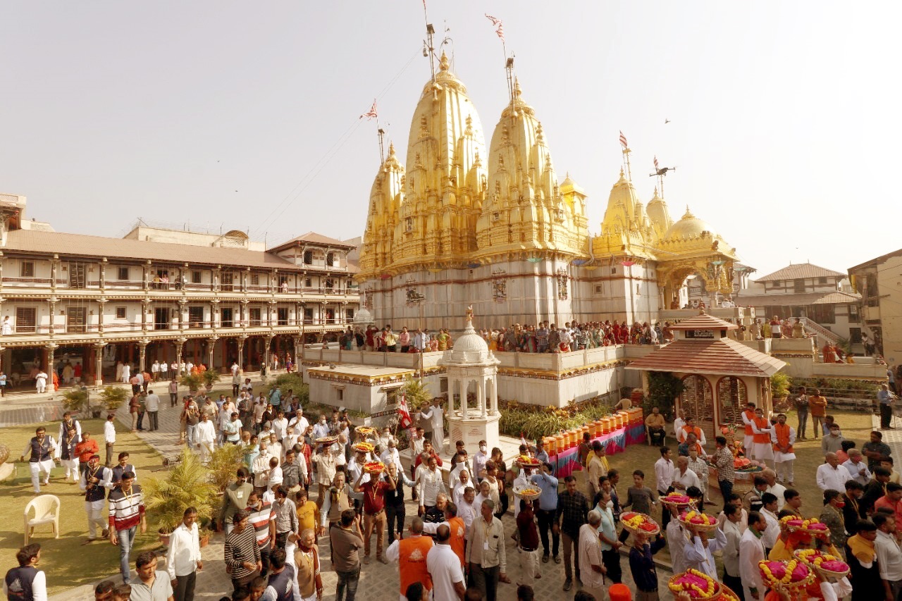 Inauguration of Karthiki Samaiya in the presence of thousands of ...