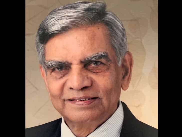 Hasmukh Shah, who was the personal secretary to the Prime Minister ...
