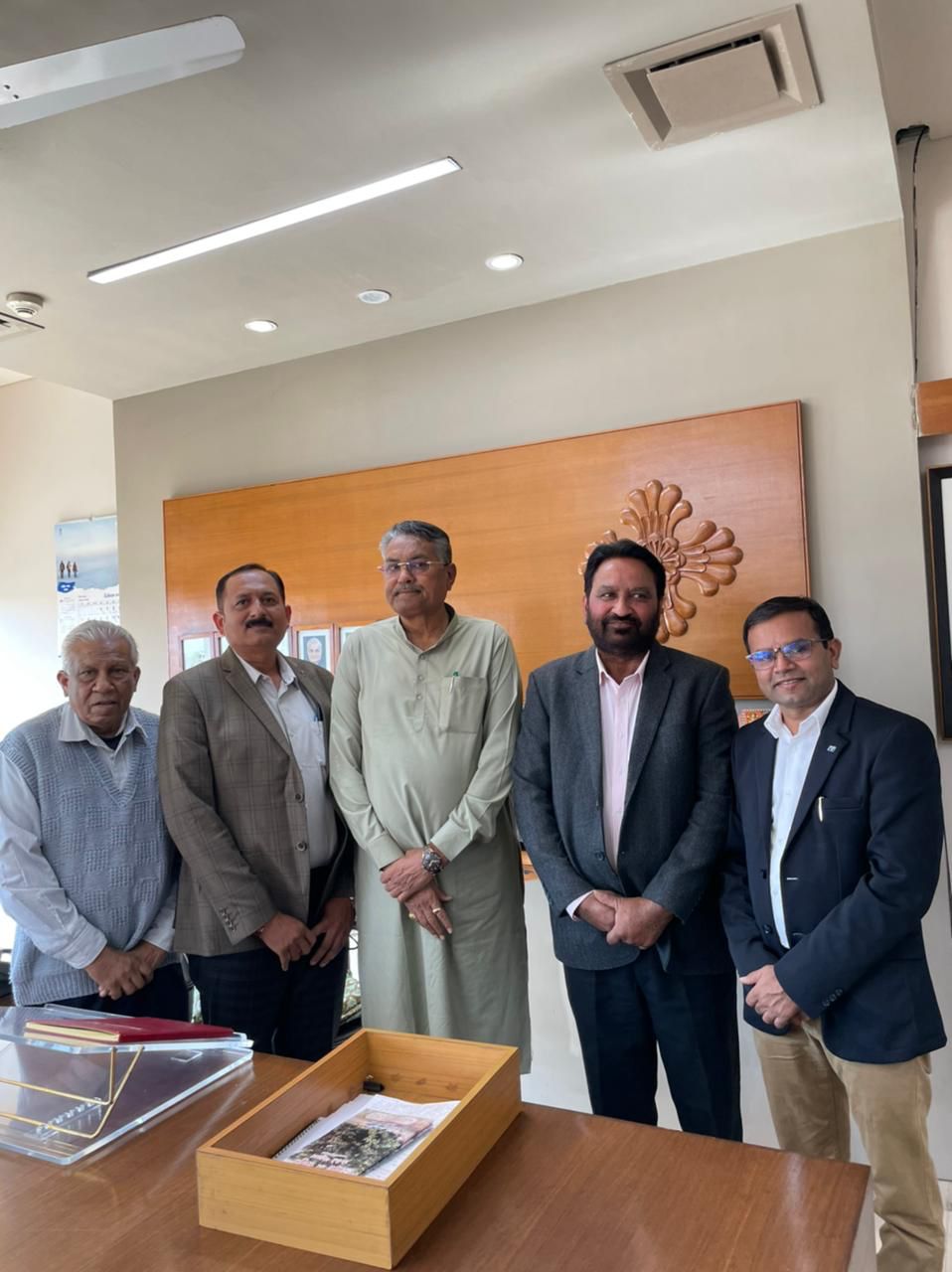 The Chief Minister was invited face to face by the Jamnagar Factory ...