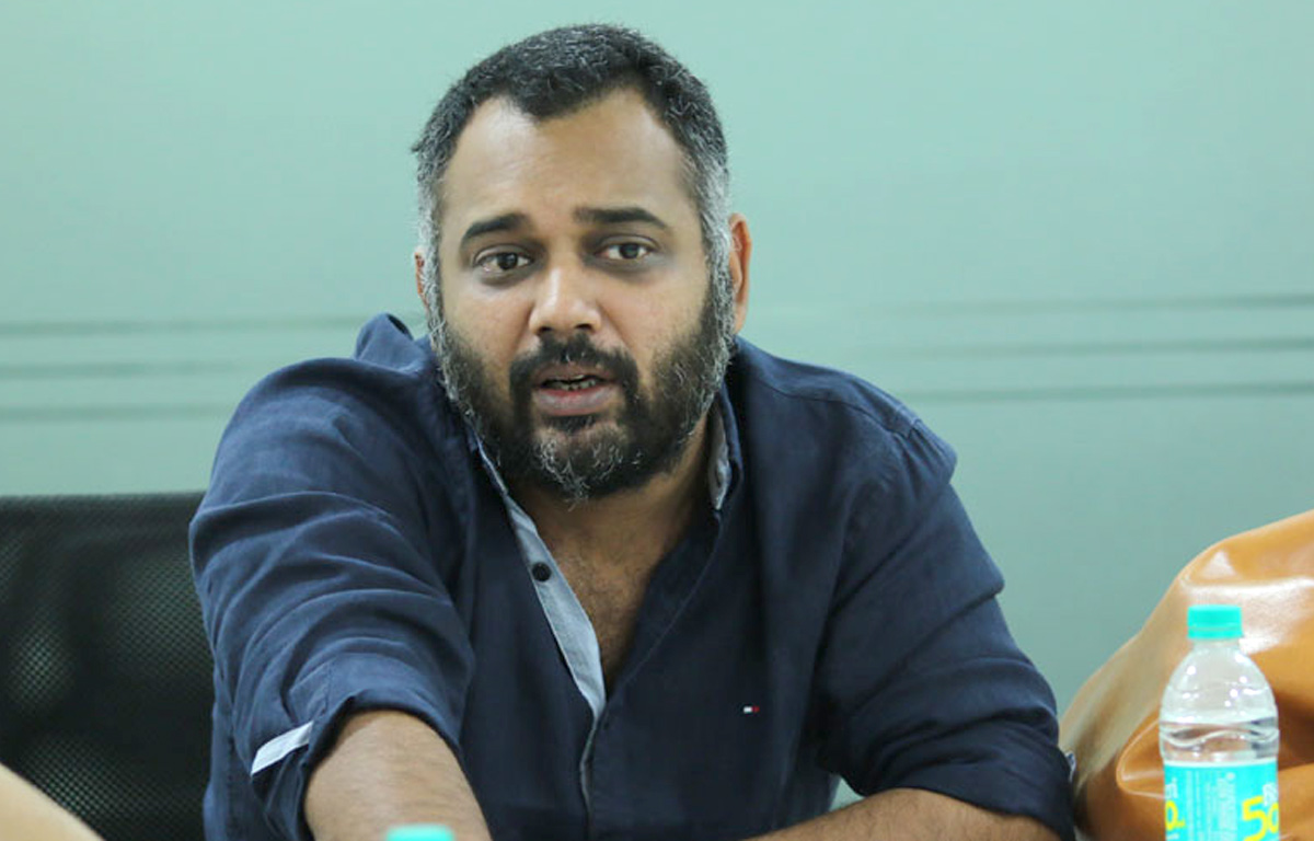 Director Luv Ranjan will have a destination wedding with his girlfriend ...