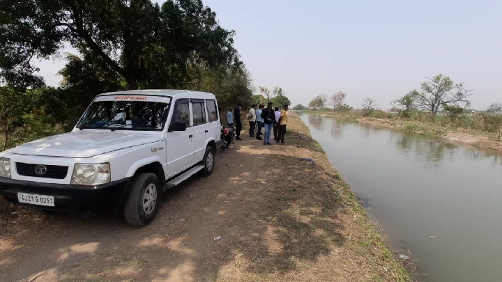 The body of a stranger was found in a canal passing through Wada ...