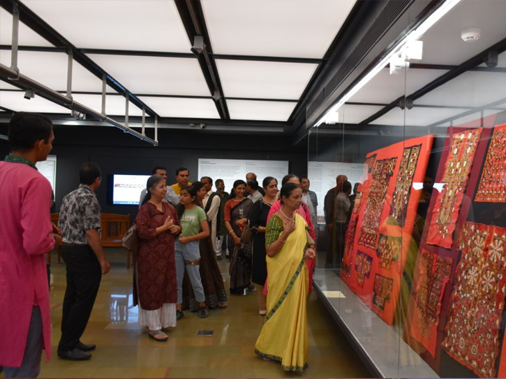 World Museum Day was celebrated at LLDC Craft Museum in Azarakhpur ...