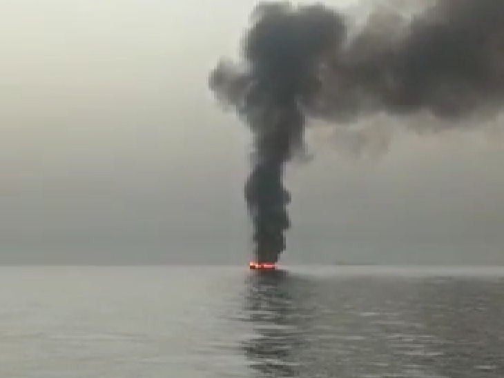 Jalsamadhi, 22 sailors rescued after shipwreck of Jam Salaya in Oman ...