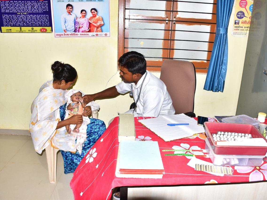 In total 300 centers in Valsad district provided 12 types of health ...
