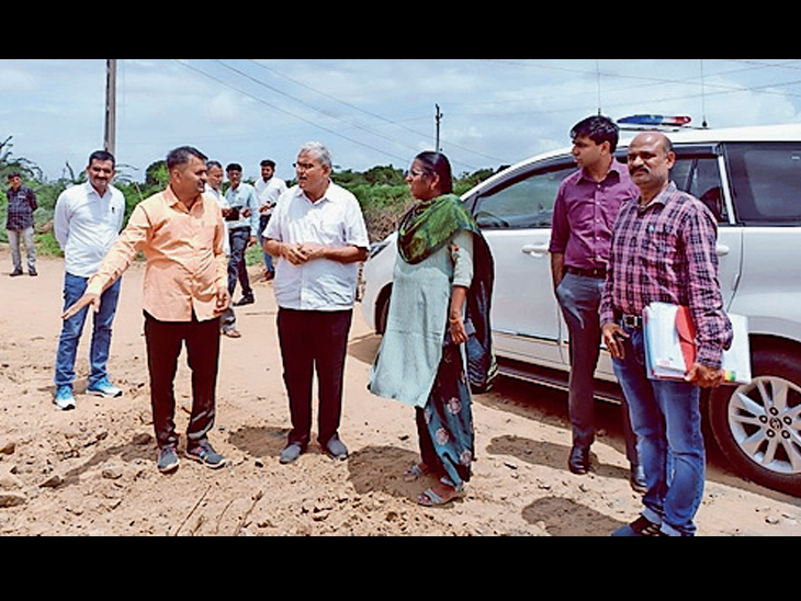 The Collector visited the affected areas of Nirona and got the details