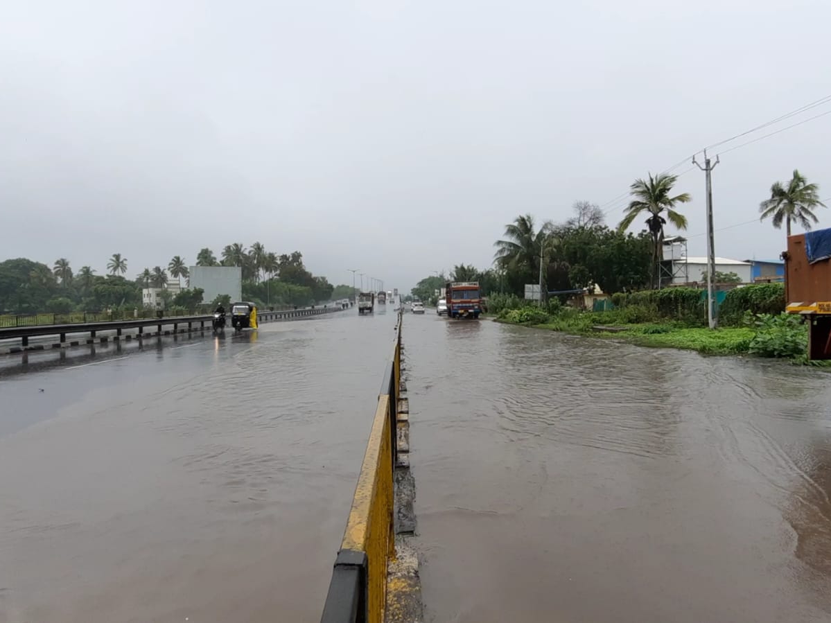 Two and a half inches of rain fell in Khergam of Navsari and one inch ...
