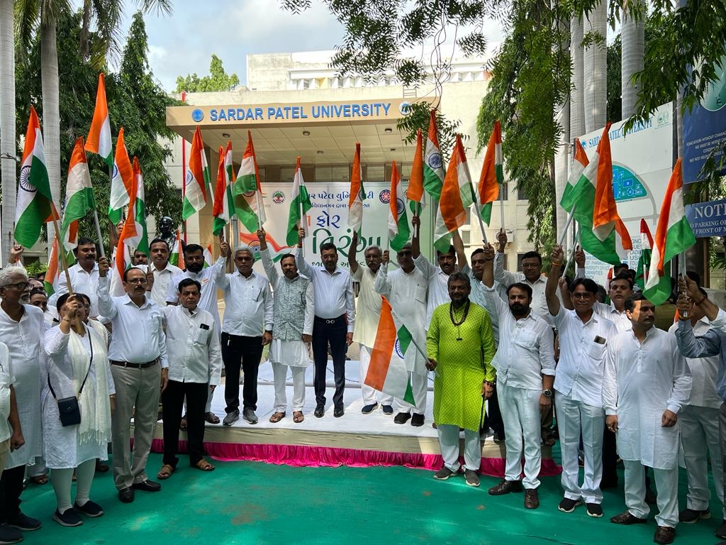 Vallabh Vidyanagar, painted in patriotic colours, held a “Run for ...