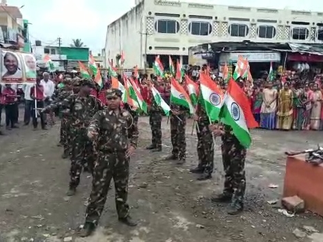 Students showing patriotism by making a map of the country in Bodeli ...