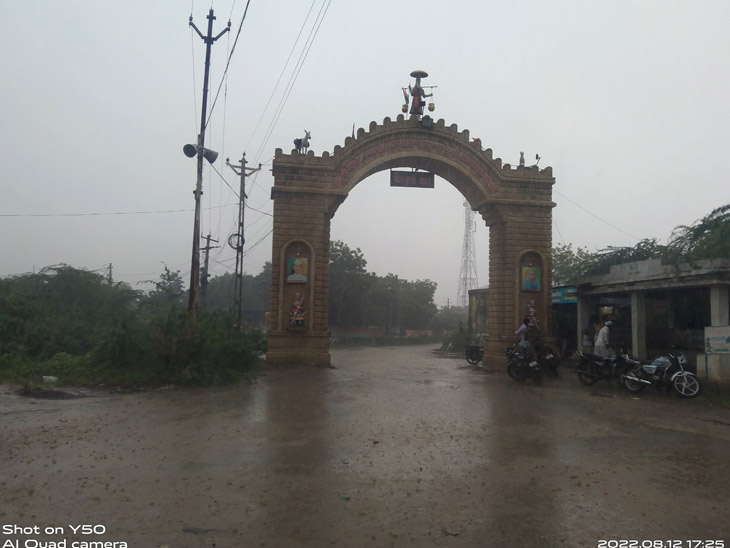 Showers in Bhachau and Rapar districts, rest of Kutch Varsha is empty ...