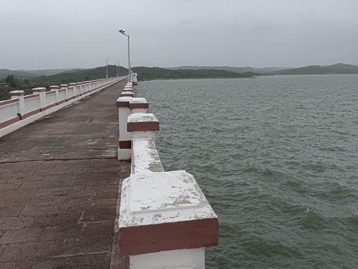 Inflow of water continues for two consecutive days in Shetrunji Dam of ...
