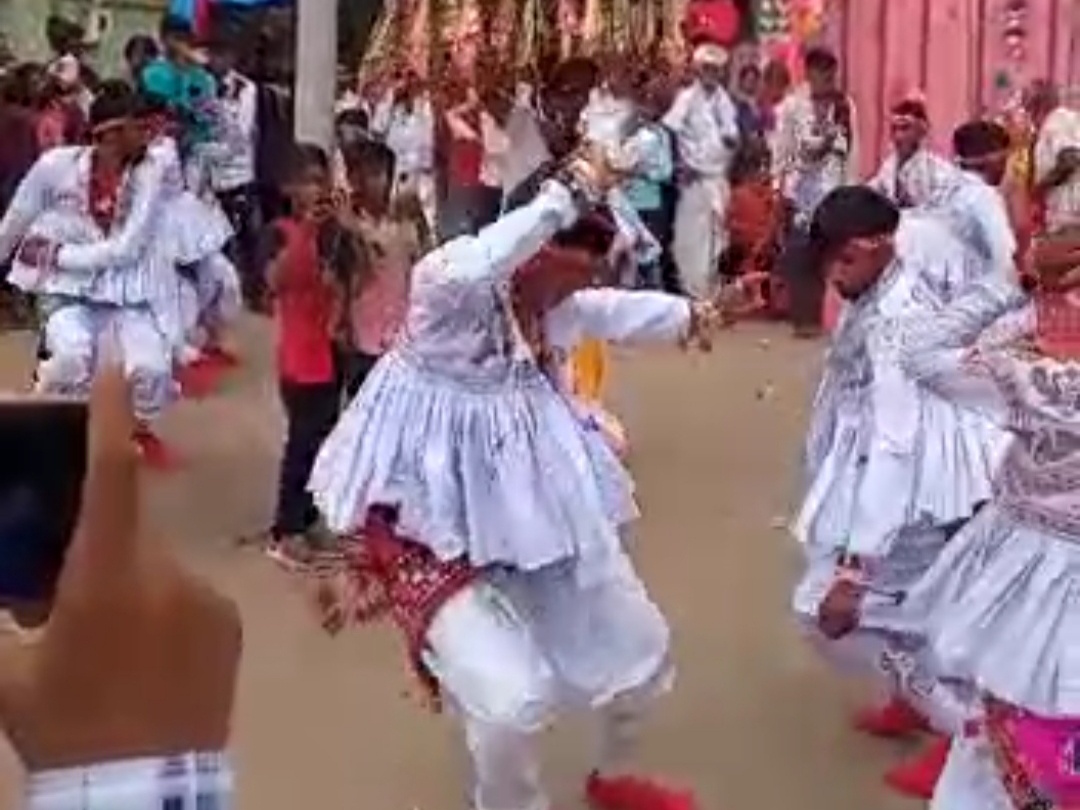 Janmashtami folk fair opened in Jhalawad, people dressed in ancient ...