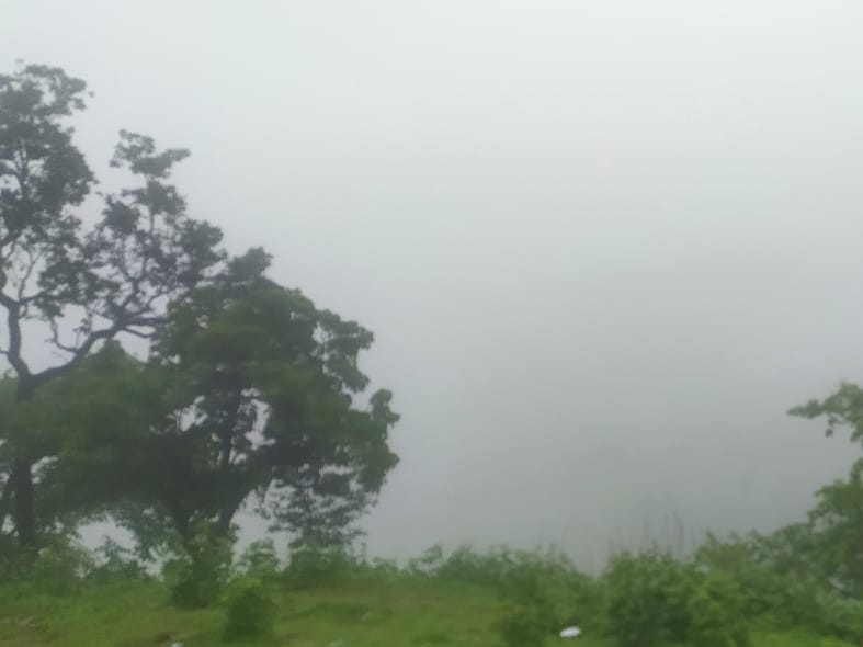 Devhatra on the Narmada a hill station like tourist destination; Clouds ...