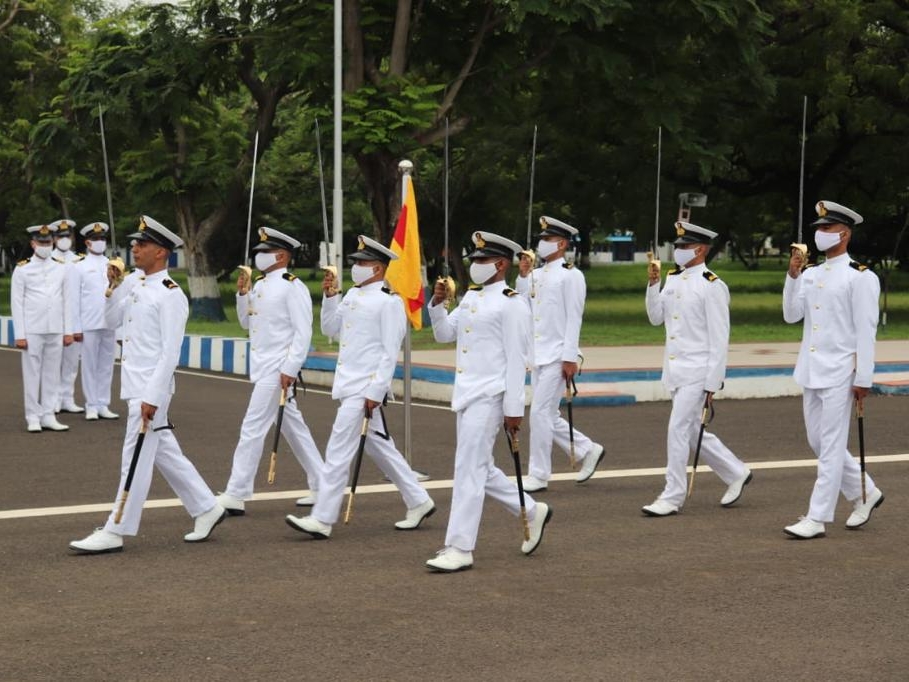 Parsing out parade and valedictory function of 14th Short Service ...