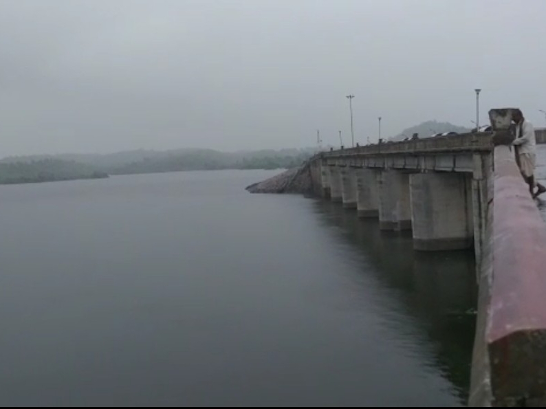 2 thousand cusecs of water released from Bhadar Dam in Mahisagar ...