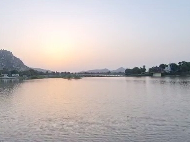 Rani Lake compels tourists to stay for two hours; The average rainfall ...