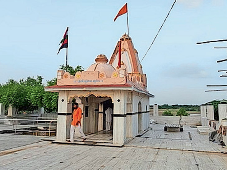 Smugglers stole the donation box from the Luneshwar Mahadev temple in ...