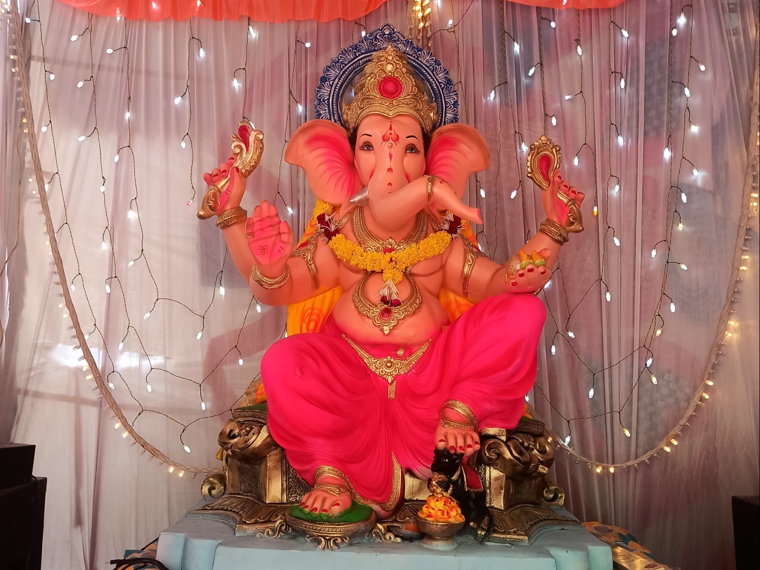 ગણપતિ બાપ્પા મોર્યાના નાદથી આખું વાતવરણ ગુજયું; લુણાવાડા શહેરના વિવિધ ...