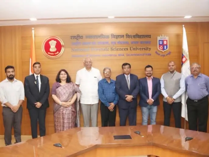 In Gandhinagar's NFSU, well-known American scientist Dr. Vivek Lal ...