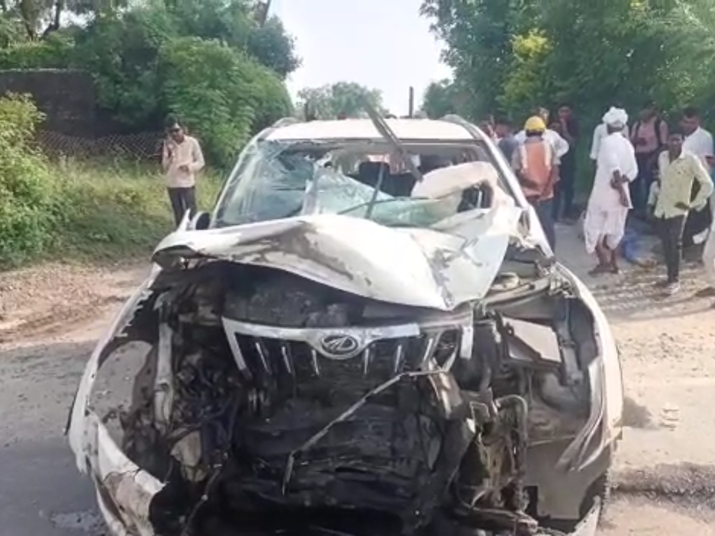 Accident between car and dumper near Hochul Char Road, Disa; Car driver ...