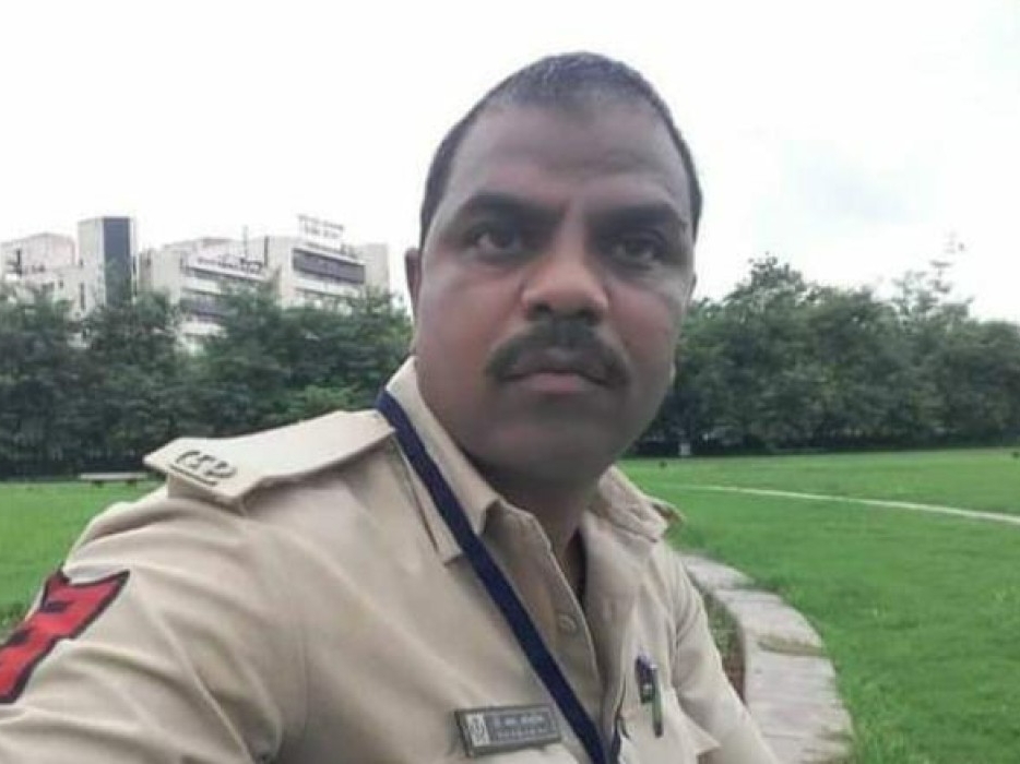 Head constable of Gandhinagar's Chiloda police station dies after being ...
