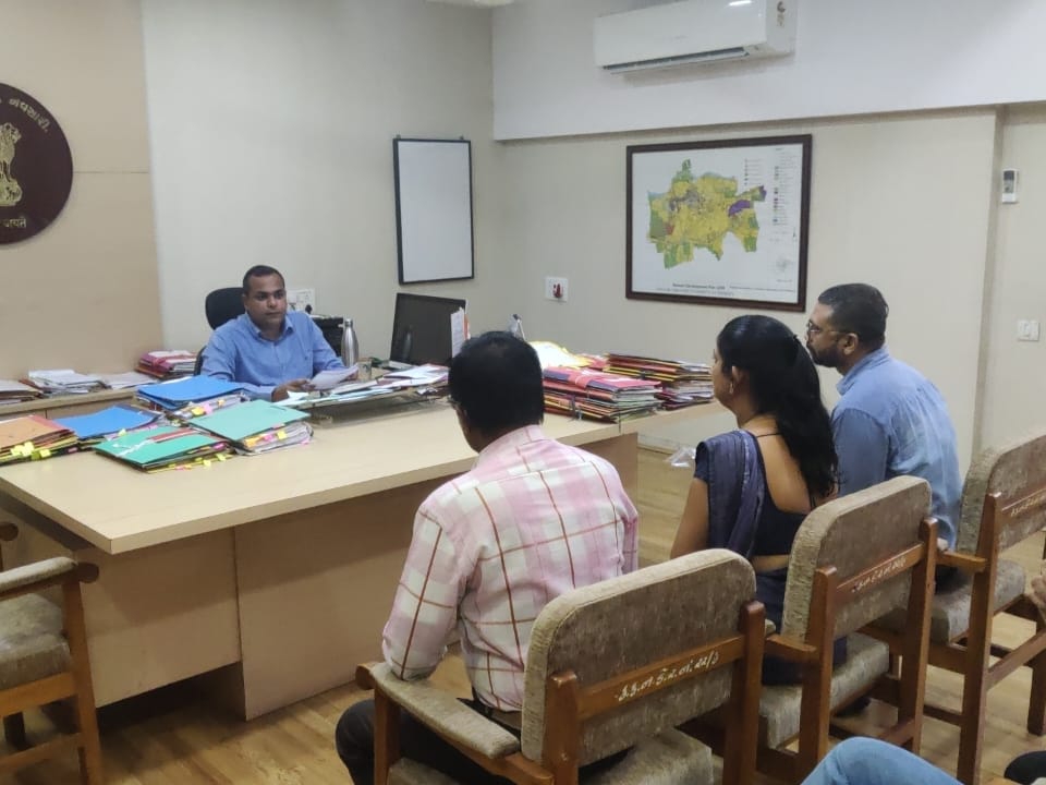 More than 2 thousand people affected by non-stoppage of local trains in ...