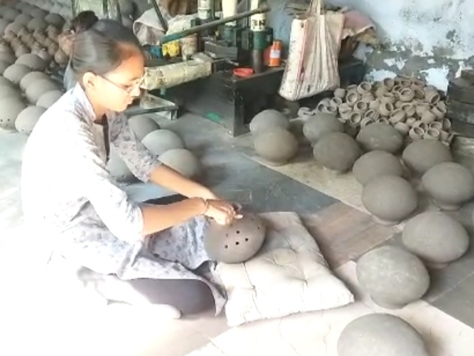 In Lakhtar, clay garba and Ghogha making operations are in full swing ...