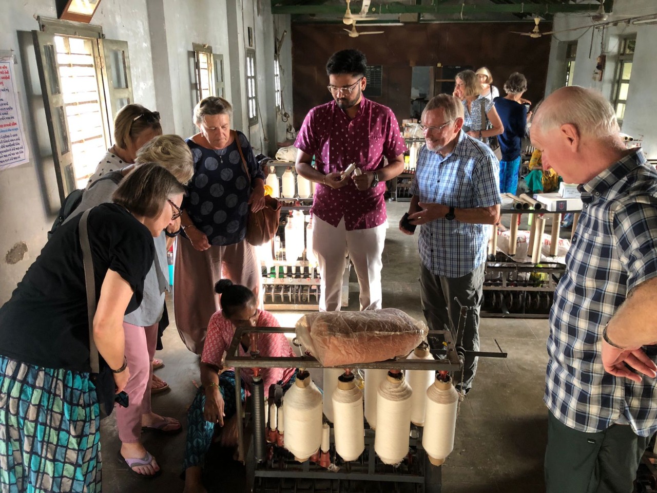 11 tourists from Scotland visited the Watson Museum in Rajkot, studied ...