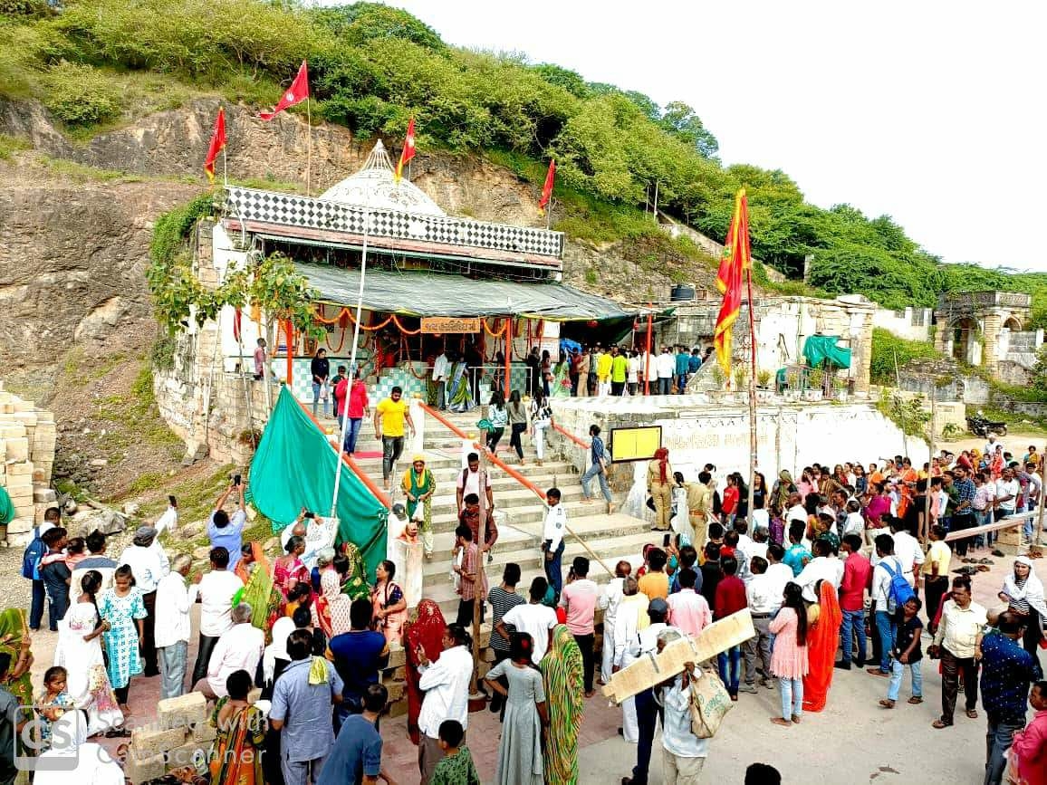 The very ancient temple of Harshad Mataji in Devbhoomi Dwarka thronged ...